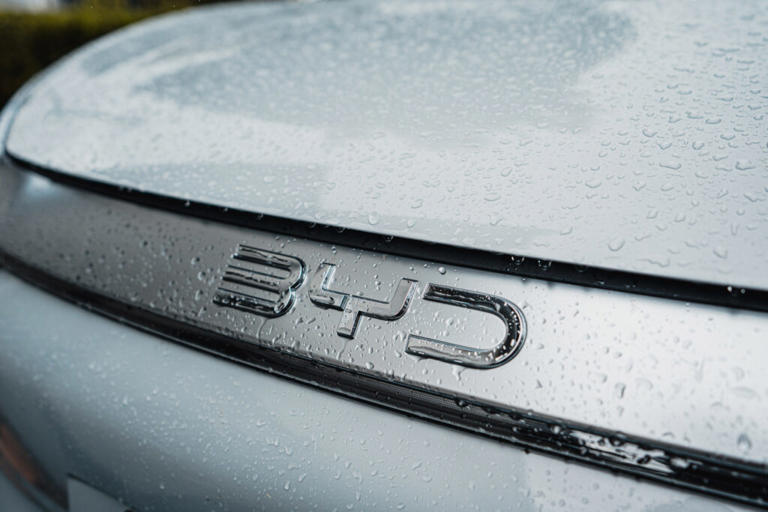 Amber's $13.6M V2G trial scales to 1,000 homes, turning EVs into grid ...