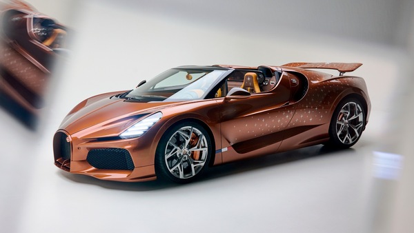 Stars, moonlight and 1,600 HP: Meet Bugatti’s most poetic roadster yet