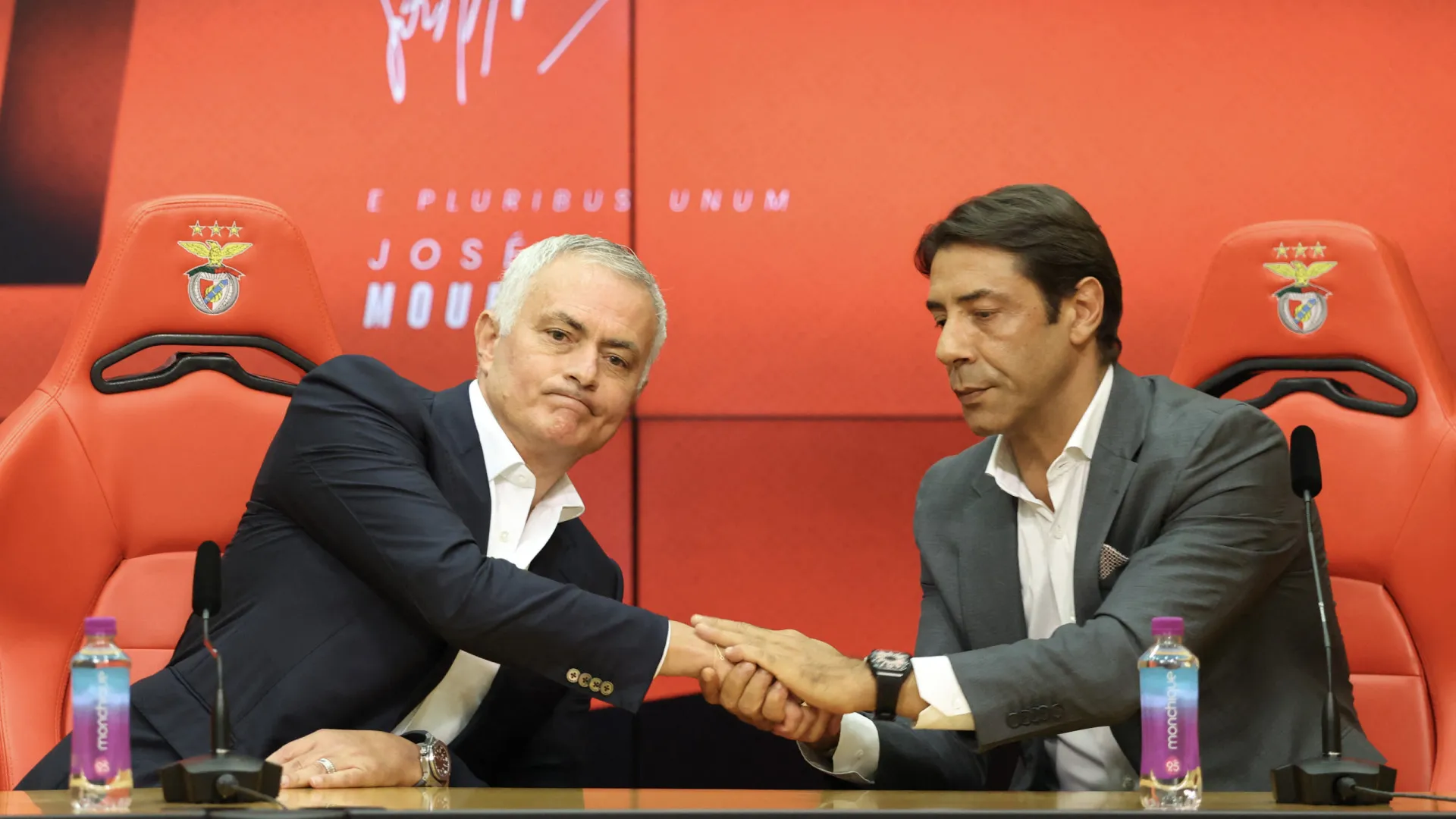 Silêncio sobre Mourinho causa estranheza: "Rui Costa já devia ter falado"