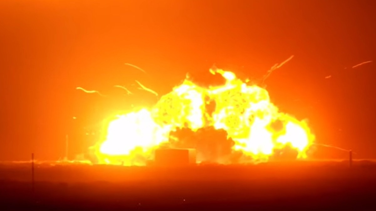 Blue Origin's New Glenn explosion is major blow not just for Jeff Bezos ...