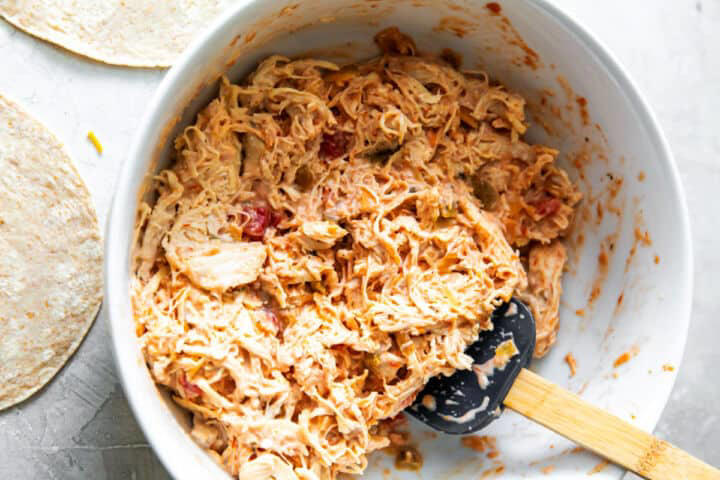 Shredded chicken tacos with salsa