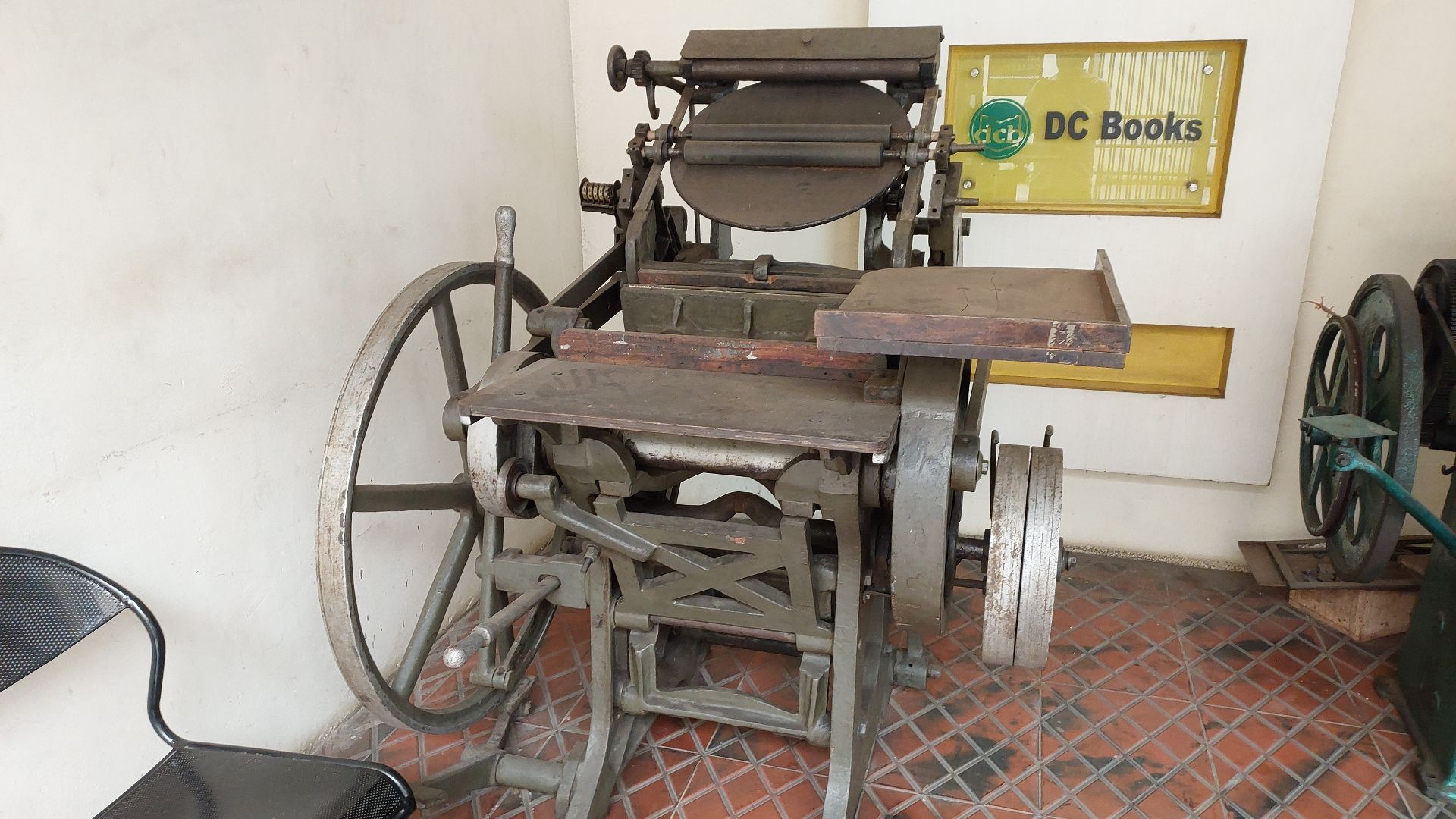 10 times innovation boomed in peace & 10 born straight from war