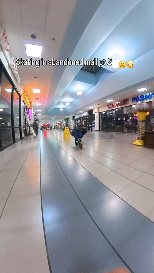 Kickflip and Rollerskate Tricks PT2