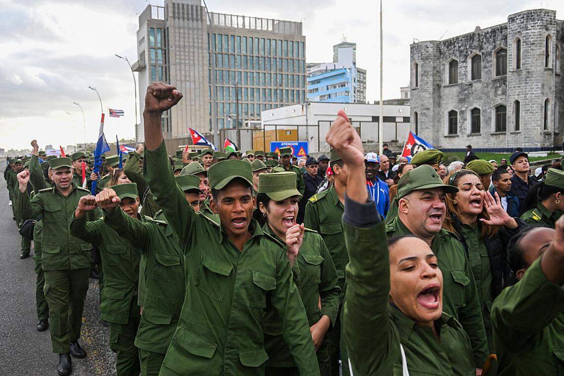 El ejército cubano: grande en el papel, pero antiguo en la práctica