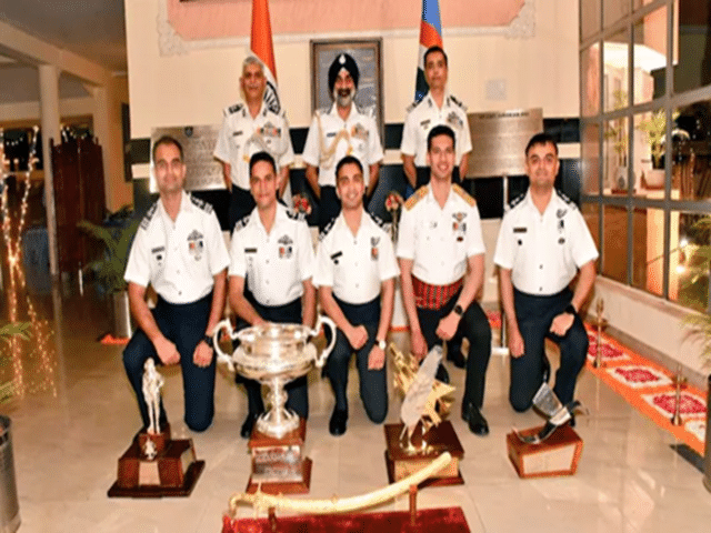 17 officers complete training at the Air Force Test Pilots School; they ...