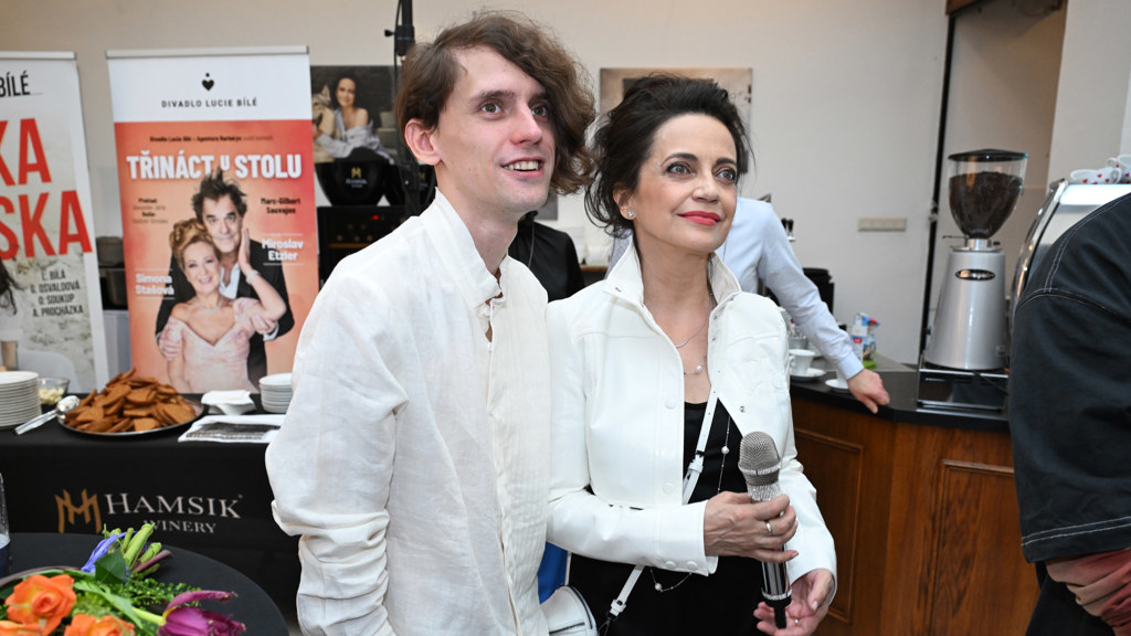 Lucie Bílá se dme pýchou. Syna Filipa obsadila do speciální role ...