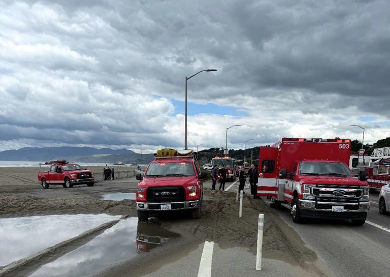 Surfer dies after rescue near SF.'s Ocean Beach