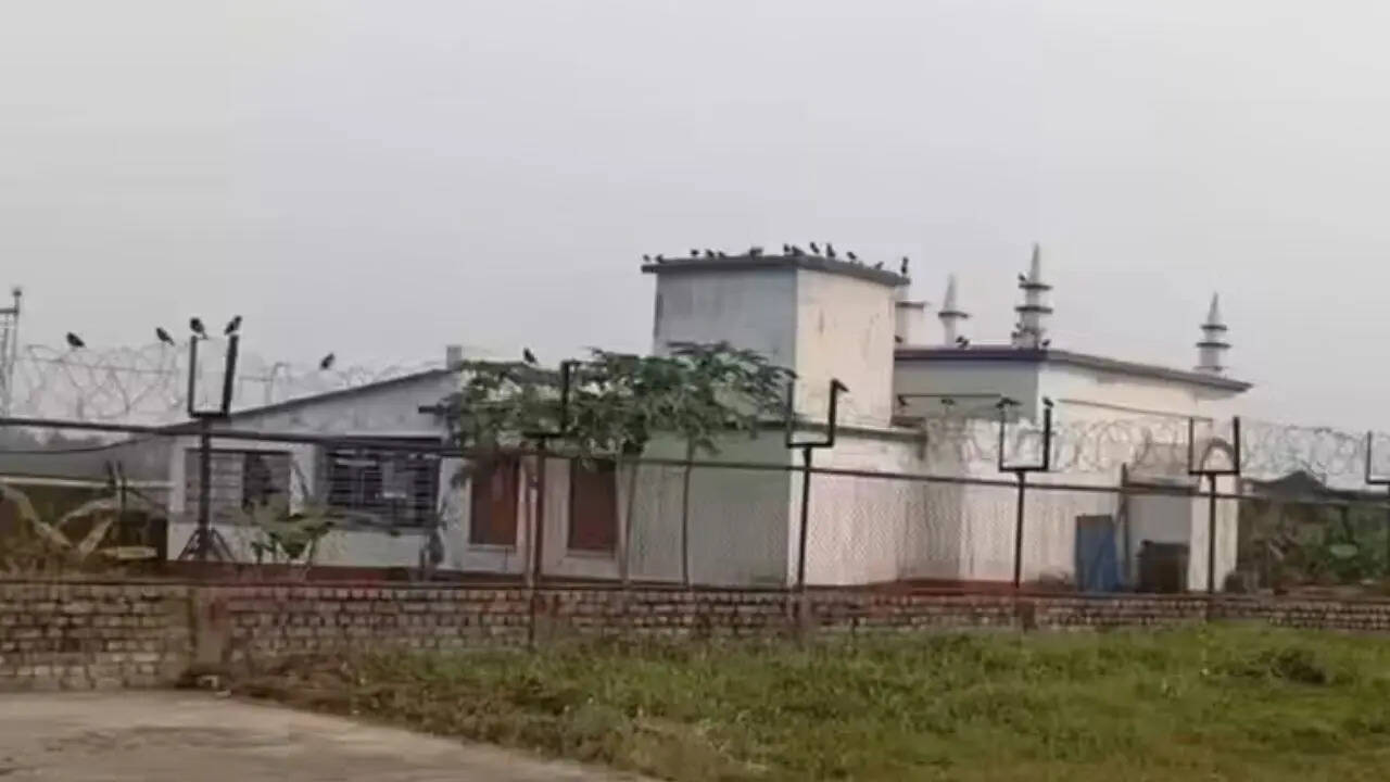 How a mosque relocation may give Kolkata airport 10-year lifeline