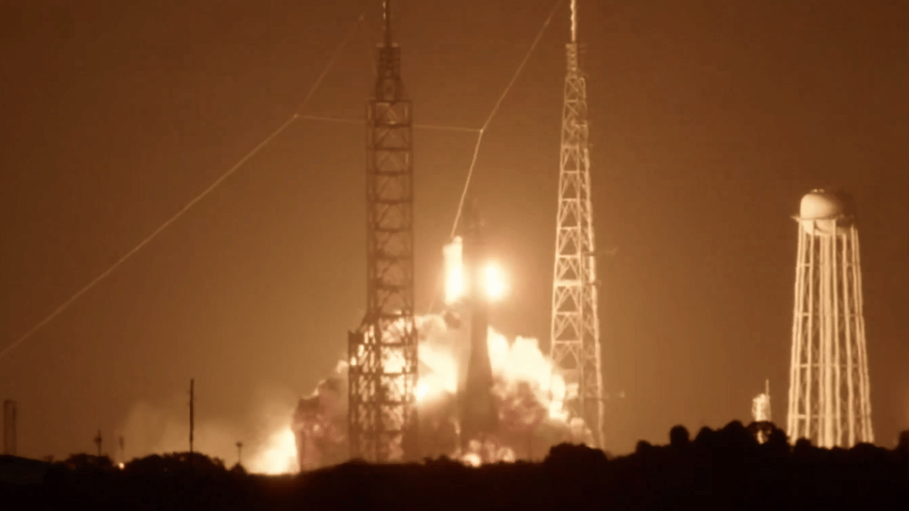 Jeff Bezos’ Blue Origin suffers massive New Glenn rocket explosion ...
