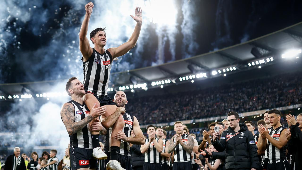 Magpies mull tagging option to keep top dog on leash