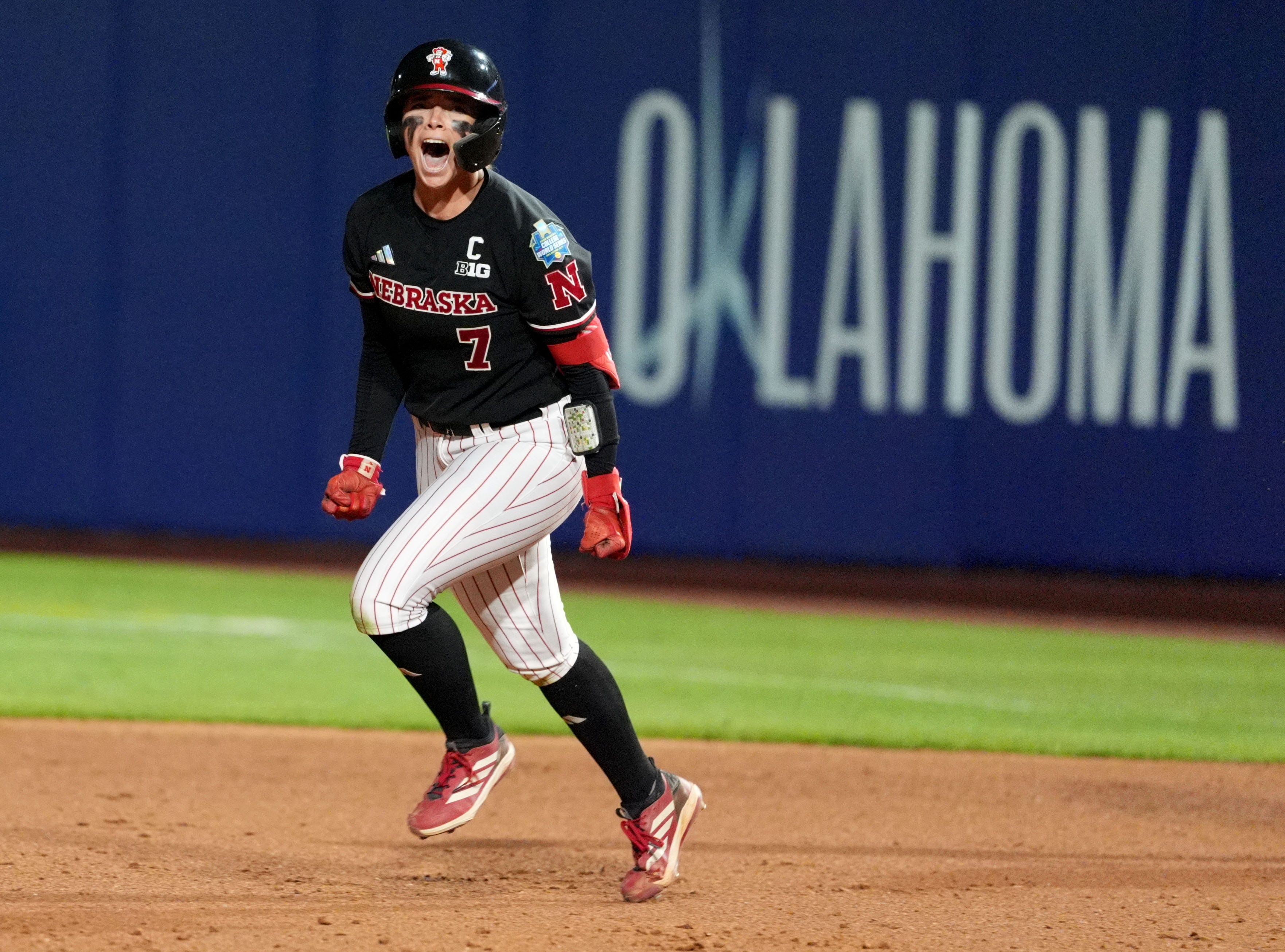 Ava Kuszak walk-off home run lifts Nebraska past Arkansas in WCWS game