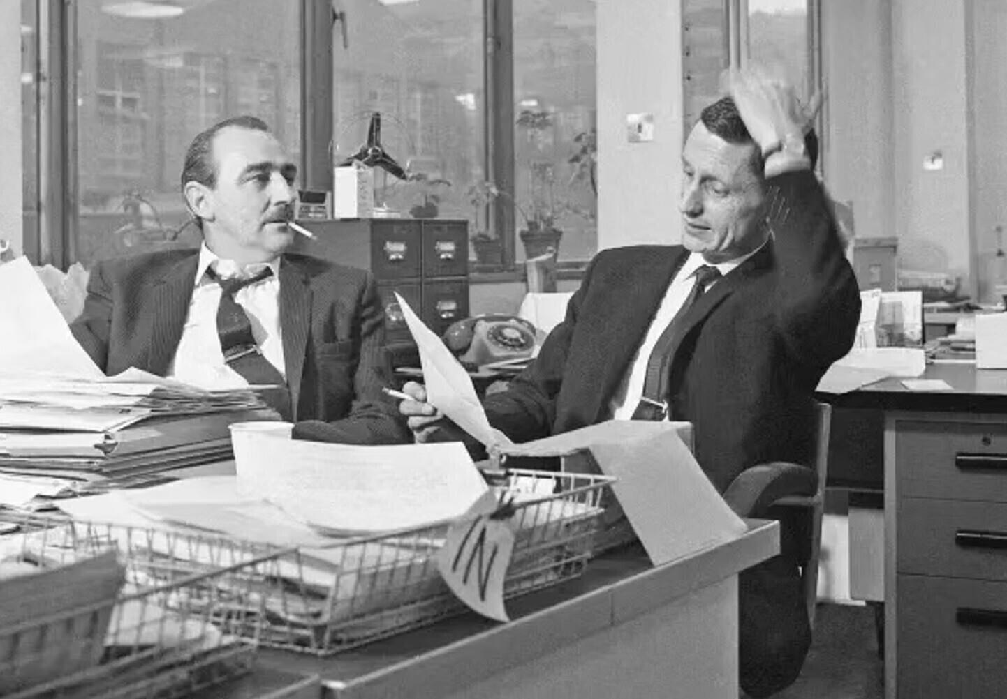 18 Photos from America's Golden Age of Ashtrays