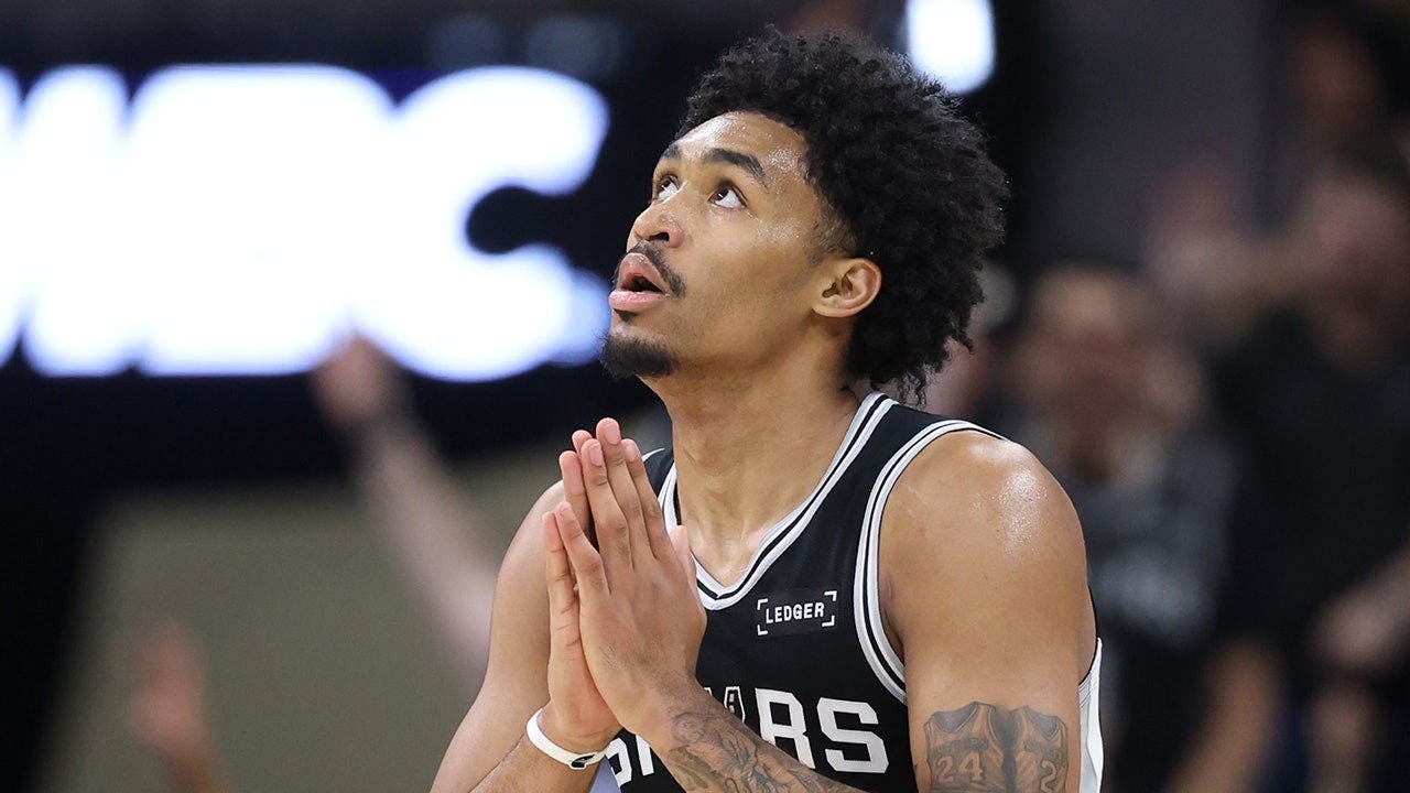 Spurs blow out Thunder, force Game 7 as Victor Wembanyama leads the way ...