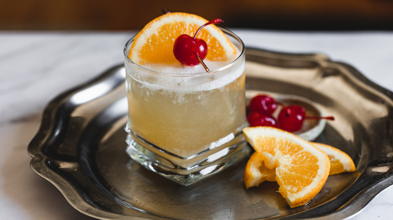 Classic frothy whiskey sour recipe