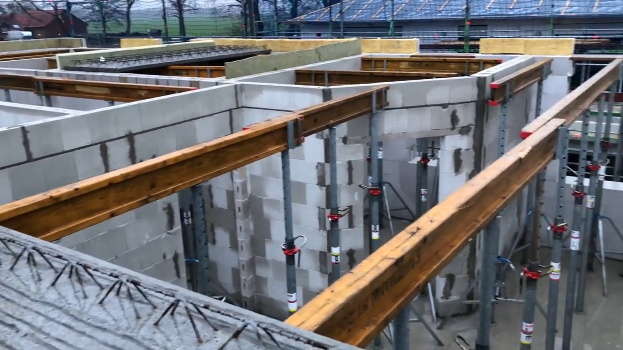 Filigran Decke verlegen und betonieren