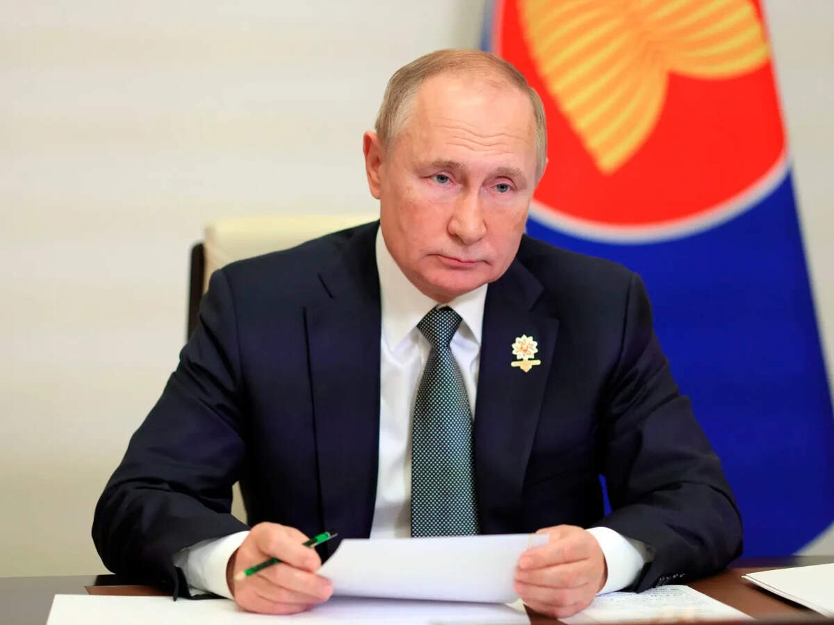 Imported voters, fake websites: Russia's covert efforts to stop Armenia ...