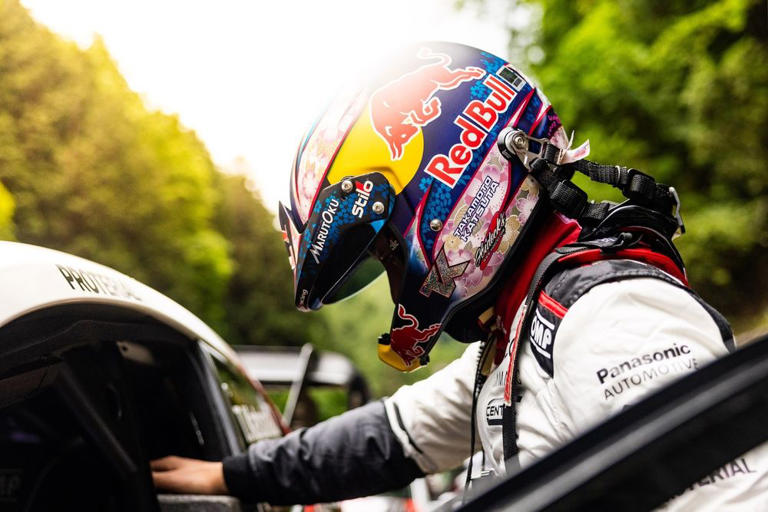 WRC Rally Japan: Evans makes road position count to maintain lead