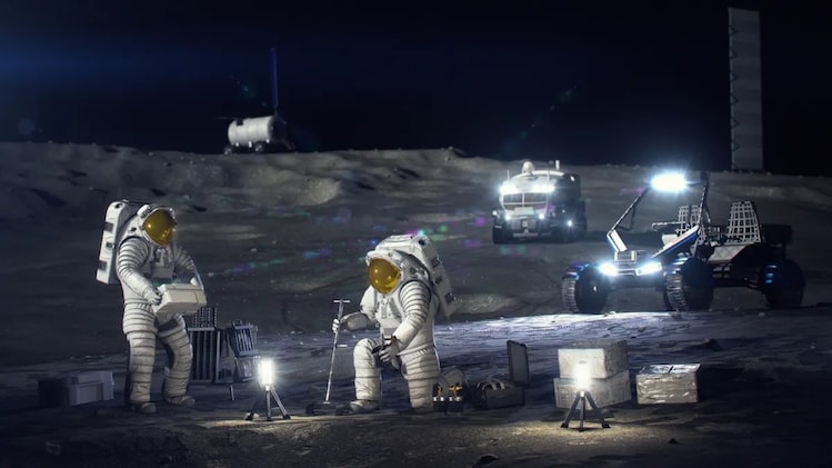 Chandrayaan-2 detects signs of hidden Moon ice: Why it matters for ...