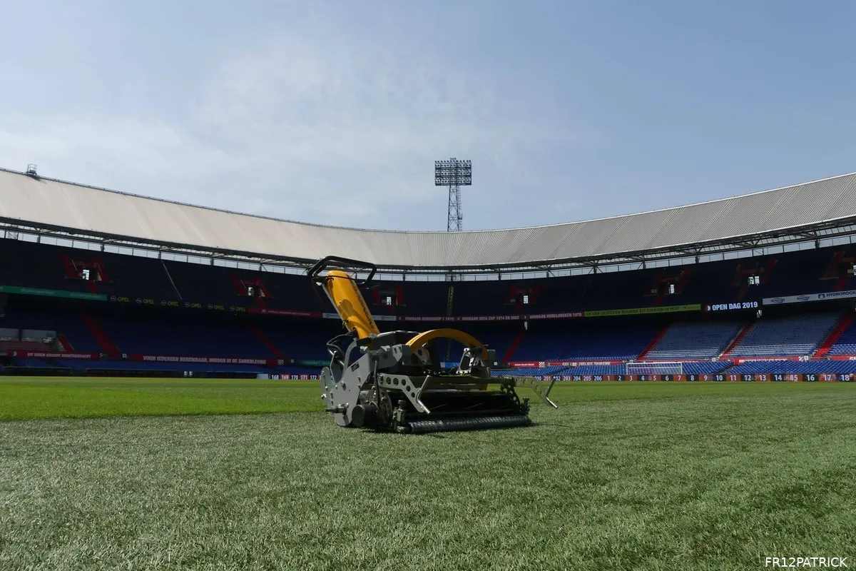 Feyenoord na elf jaar van de troon gestoten in strijd om beste veld