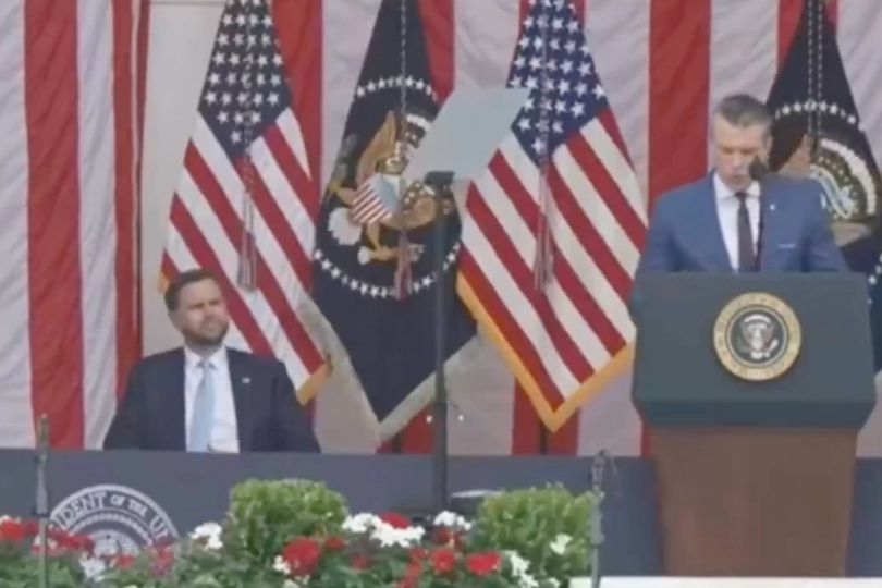 Trump health fears as president 'appears to fall asleep' in chilling ...