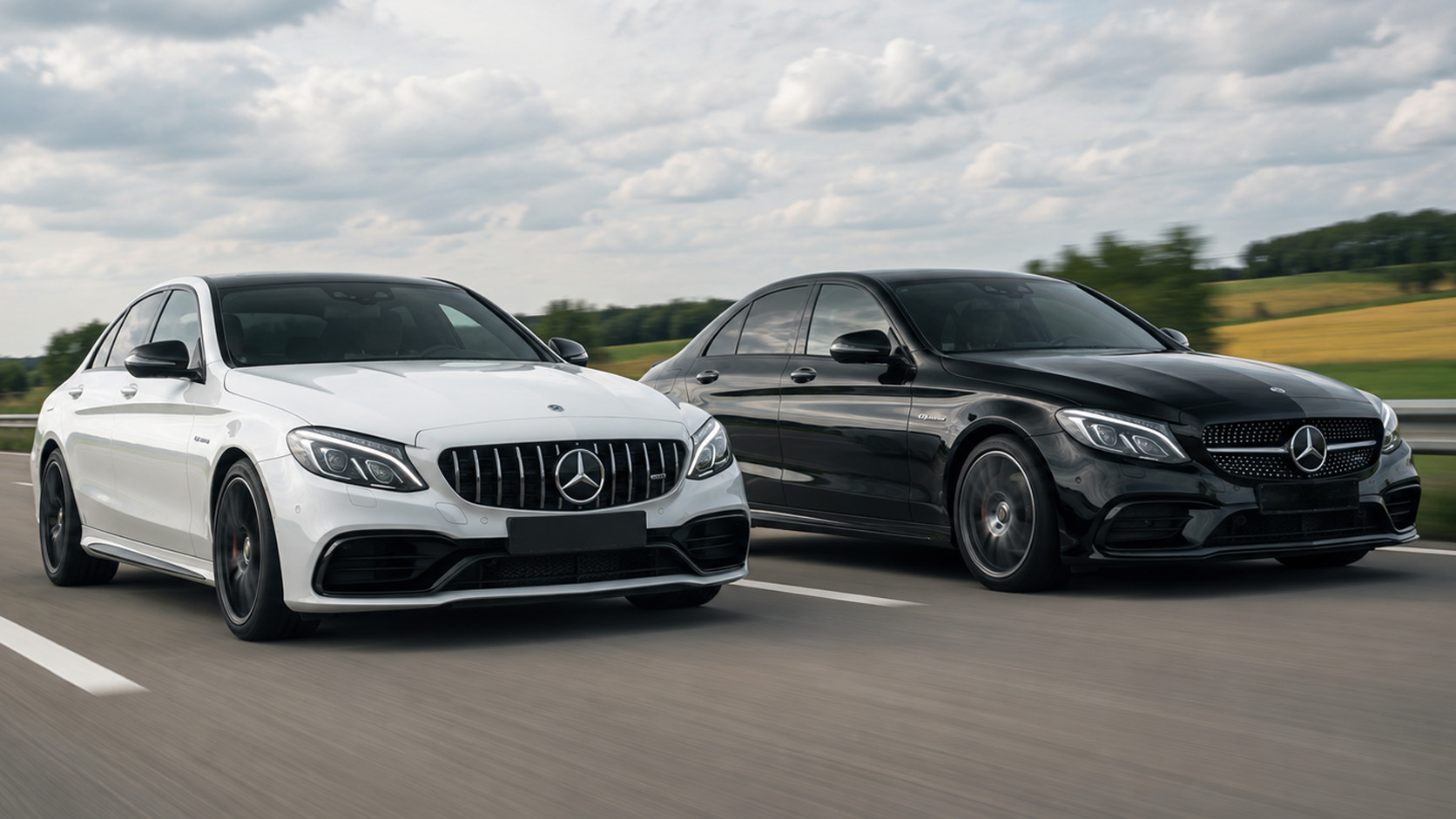 Mercedes C63 AMG faces C43 AMG in a 0–250 acceleration test