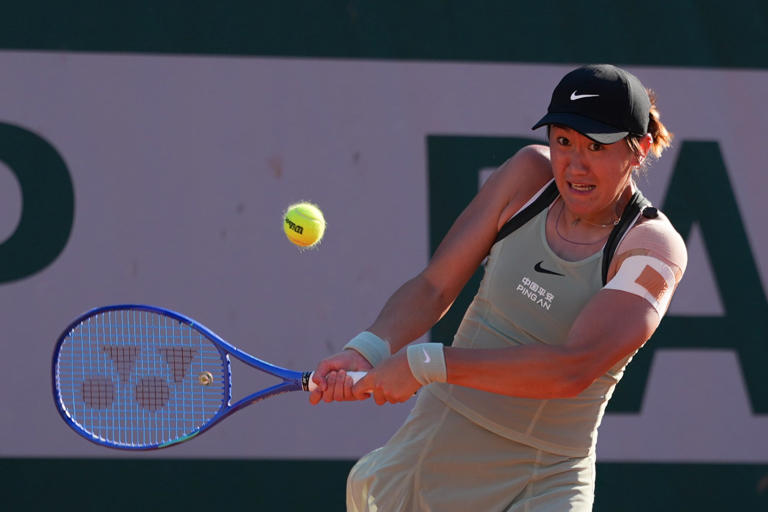 Here’s why Zheng Qinwen’s French Open failure could cost her millions