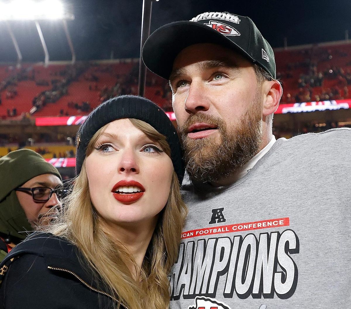 Taylor Swift and Travis Kelce’s NYC outing crushes breakup rumors