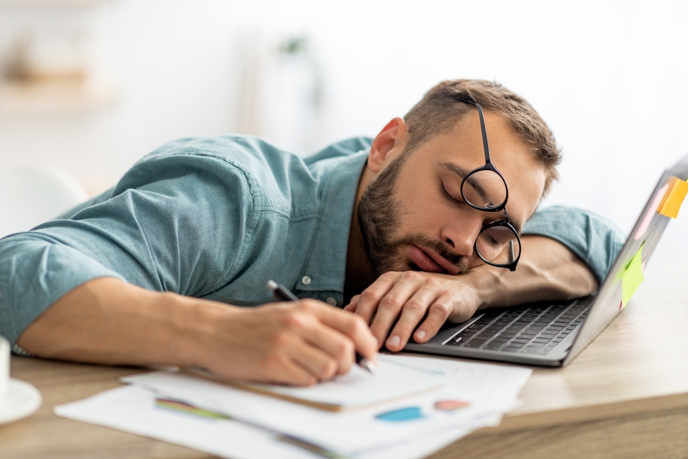 7 real reasons Americans feel more exhausted than 20 years ago