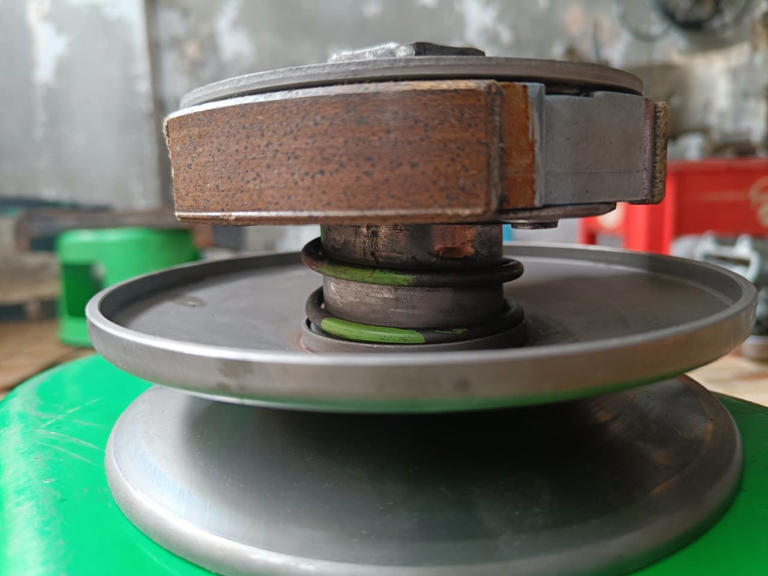 Terungkap, ini penyebab per CVT motor matic jadi cepat lemah