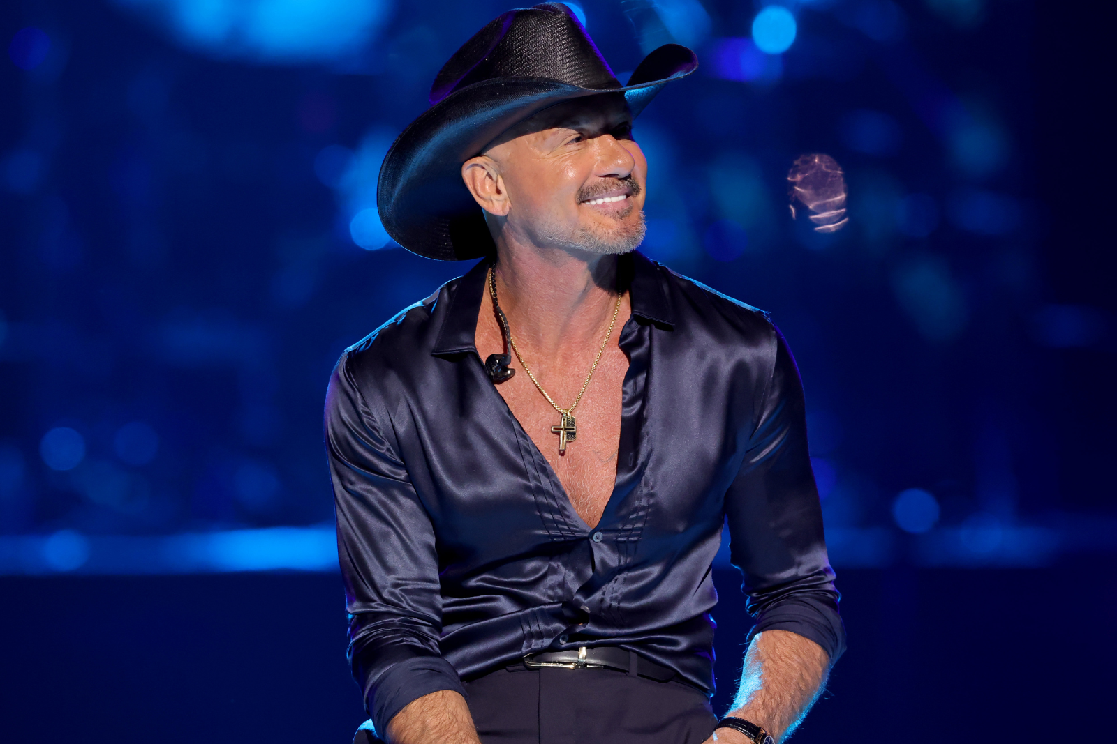 Tim McGraw sings from the heart — and for country — with 'Pawn Shop ...