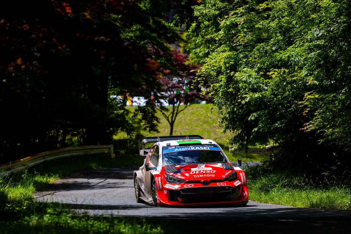 WRC Rally Japan: Evans makes road position count to maintain lead