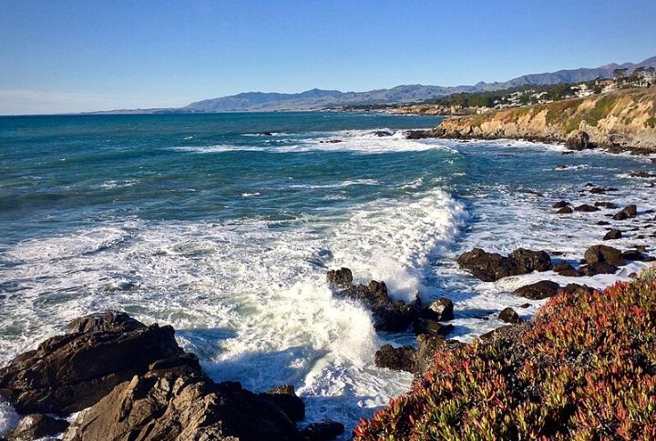 10 things that make Cambria, California a must-visit coastal escape
