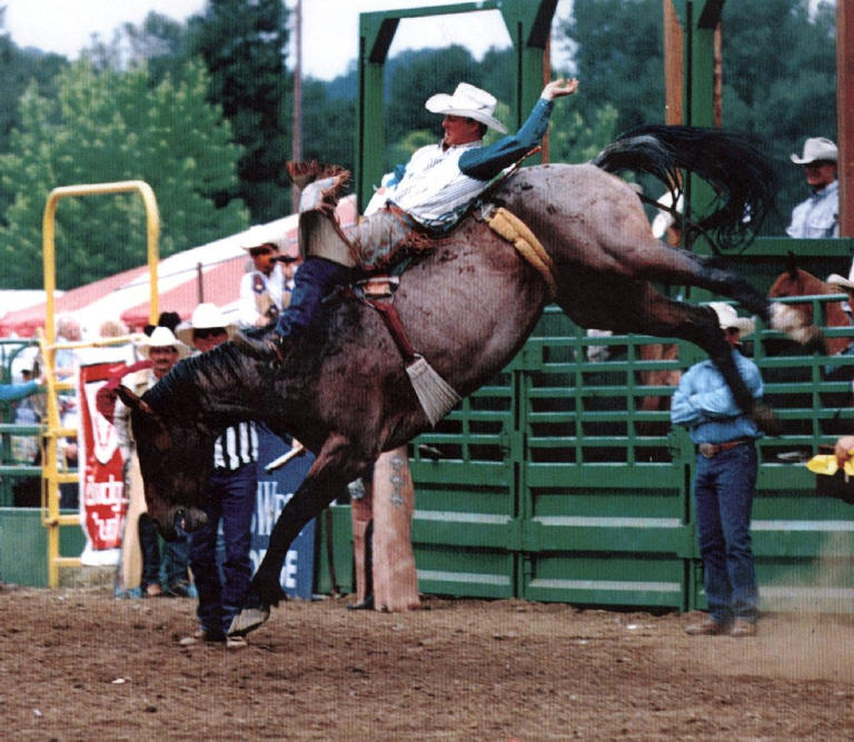 Retired cowboy hops grower's roots run deep in St. Paul