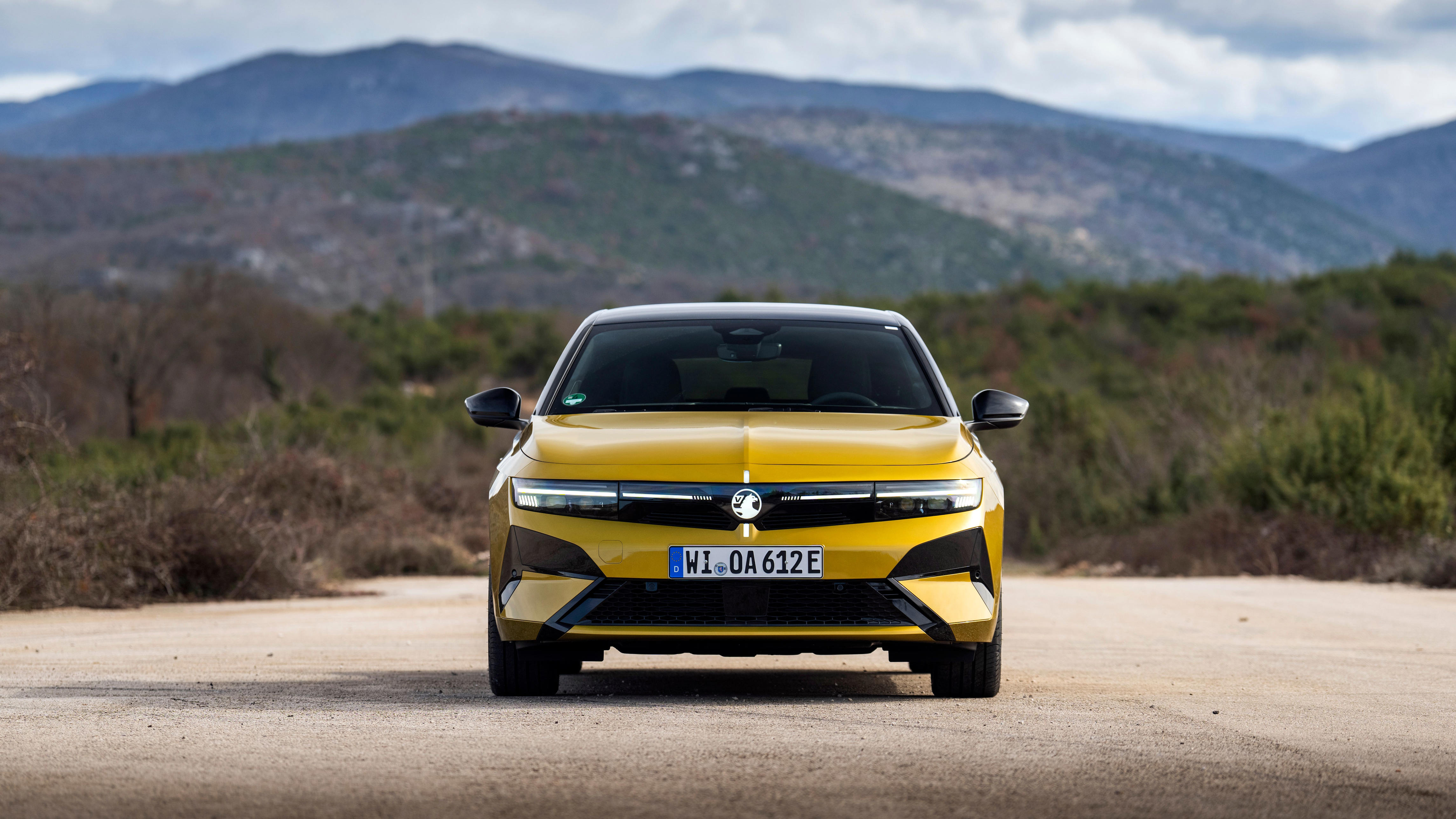 Vauxhall Astra goes on sale priced from £27,495