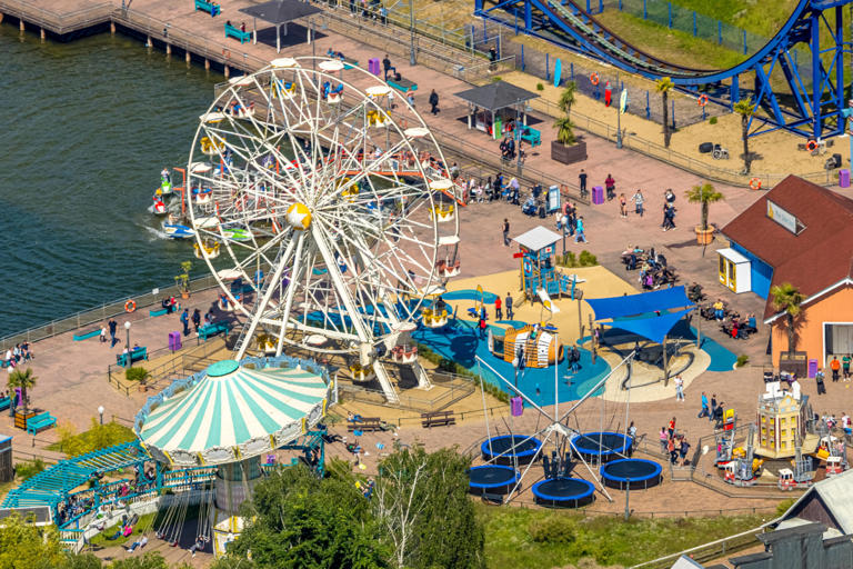 Blitzlichtgewitter im Movie Park: Neues Show-Erlebnis ab Anfang Juli