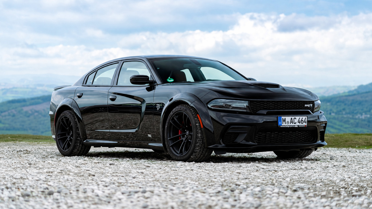 Can a 700HP Hellcat work as a daily?