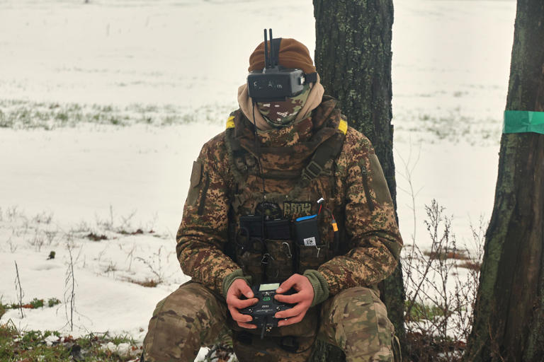 Ukraine's new mid-range strike drones are turning Russia's once-safe ...