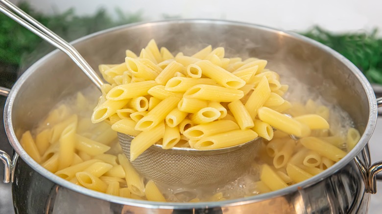 Mistakes everyone makes when making pasta salad