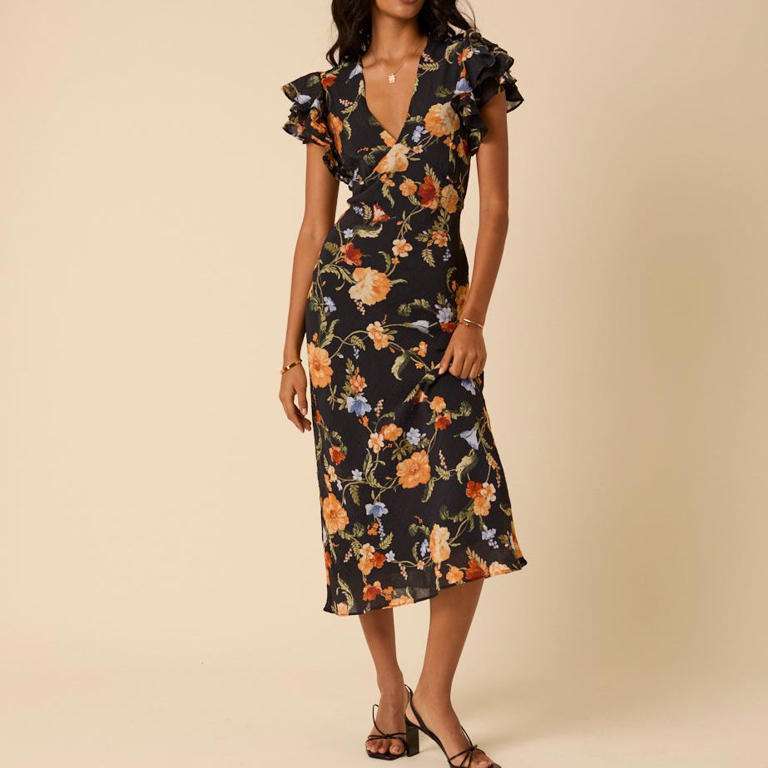 Lisa Snowdon's Nobody's Child floral dress is an elegant choice that ...