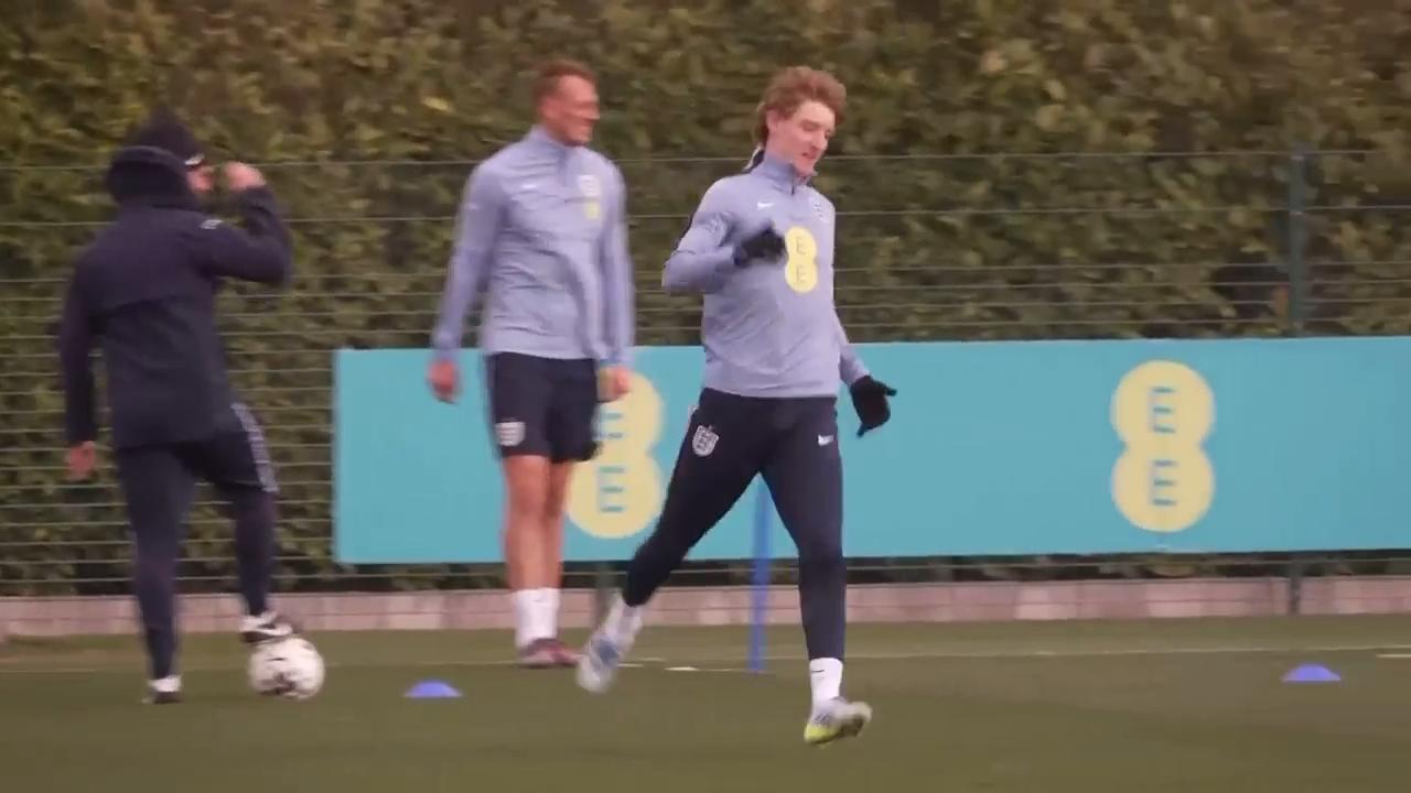 File: Gordon set to complete transfer to Barcelona from Newcastle