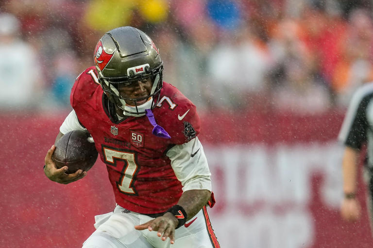 Report: Bucs RB Bucky Irving should be ready for training camp