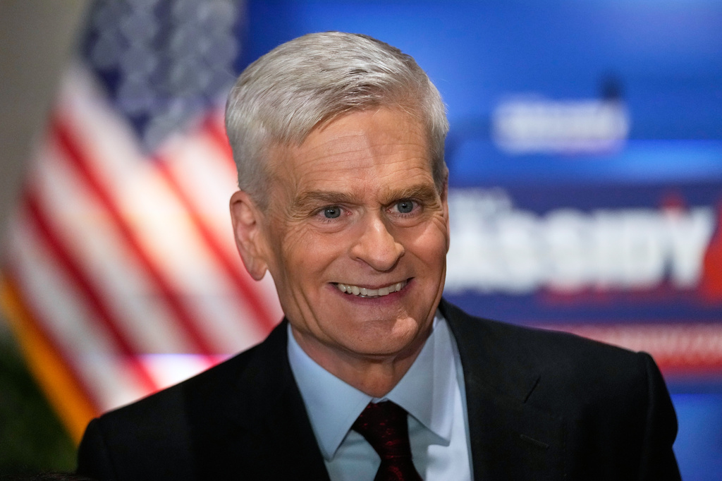 Senate Republicans form 'YOLO conference' as exits and primary losses ...