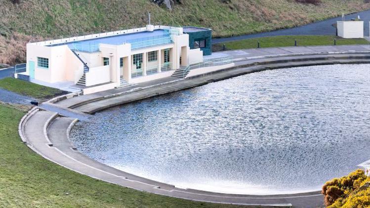 Open-air pool pavilion and social housing among best buildings winners