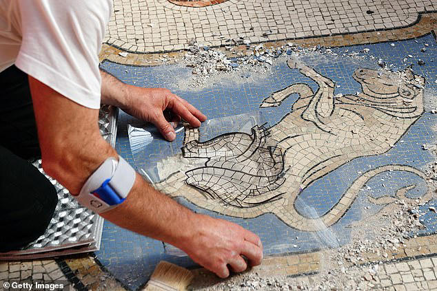 Milan's famous bull mosaic given a makeover after 'lucky testicles' are ...