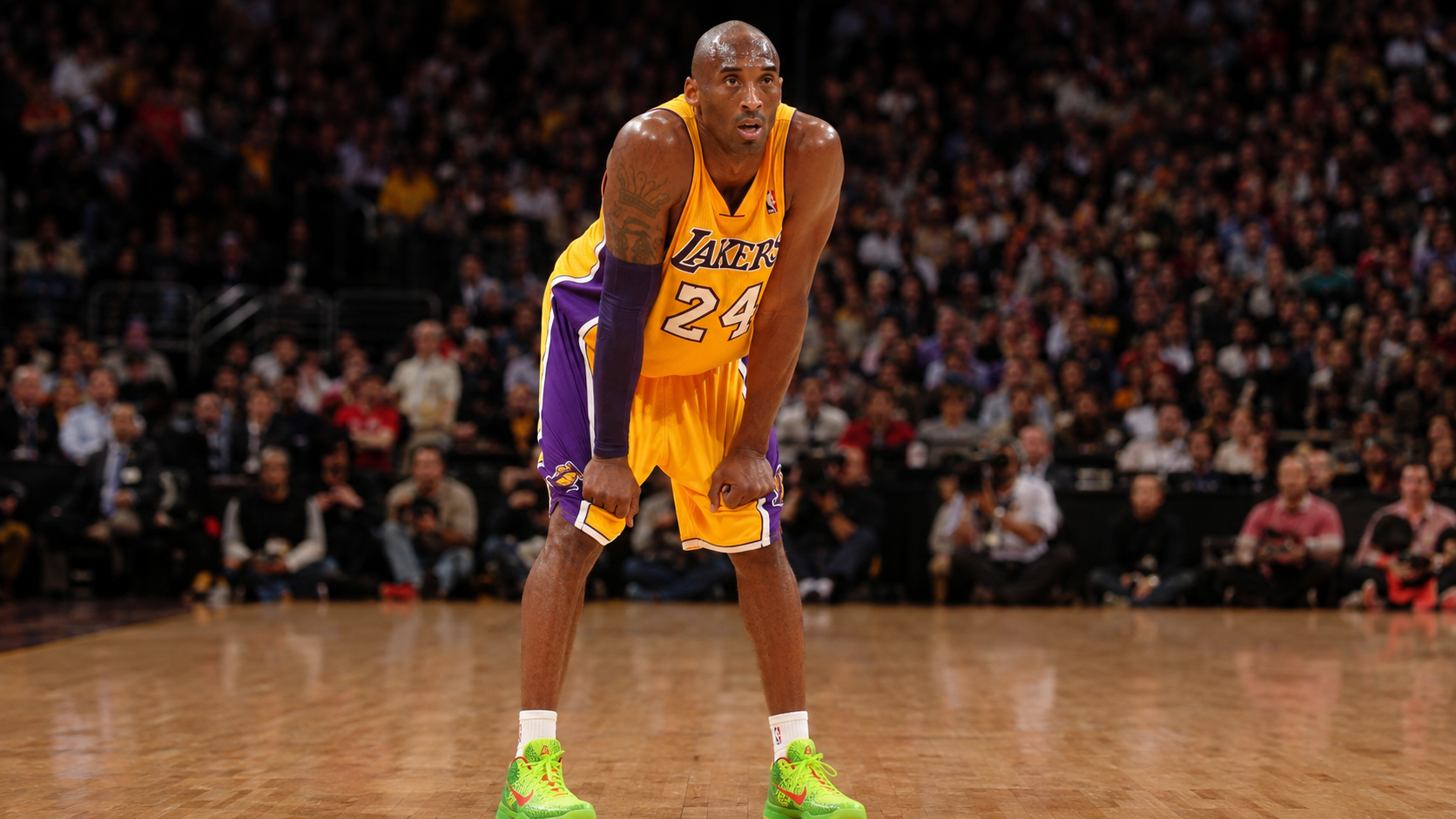 Kobe’s Grinch sneakers changed Christmas Day basketball forever