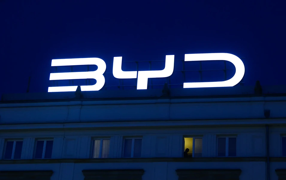 BYD to roll out 120 ultra-fast EV chargers in UK by year-end
