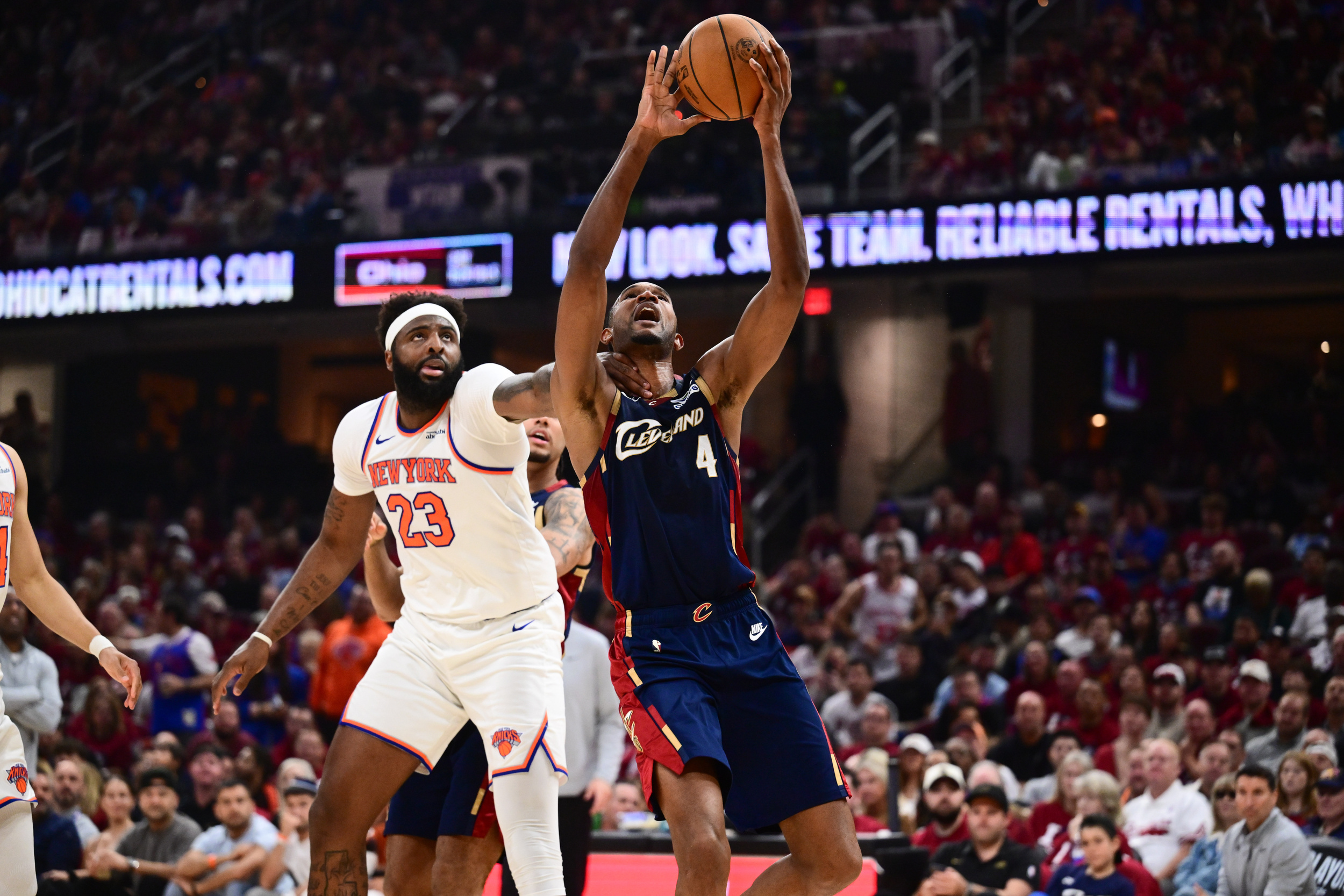 Knicks face finals scare: Key player suffers broken finger