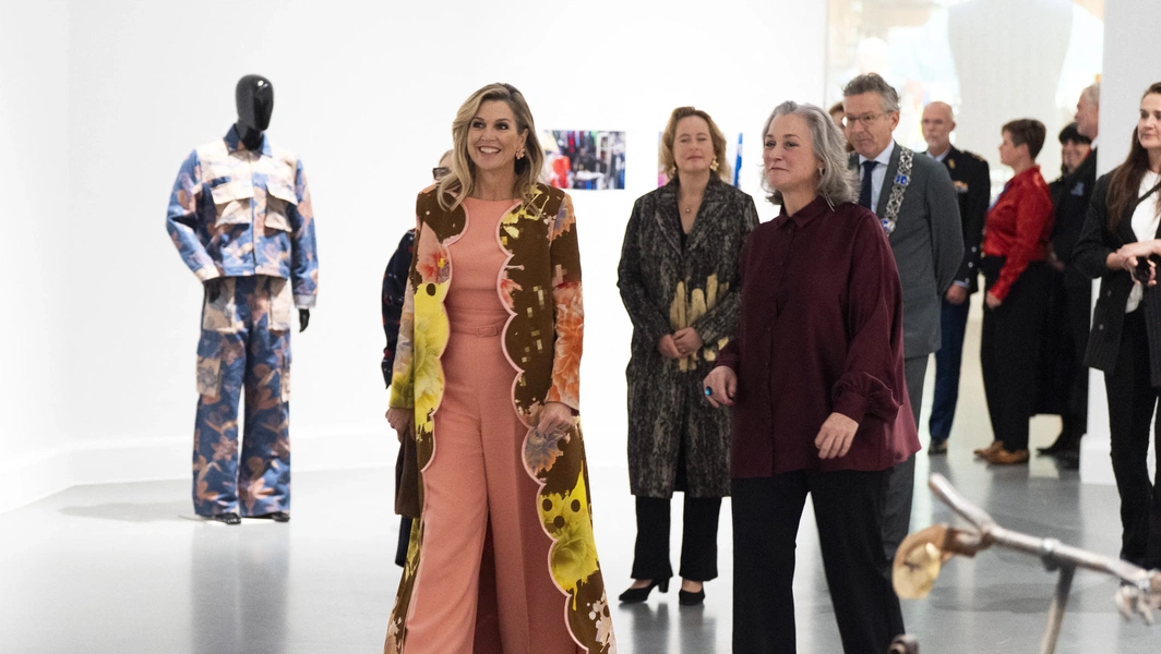 Queen Máxima stuns in bold yellow at cultural, health events