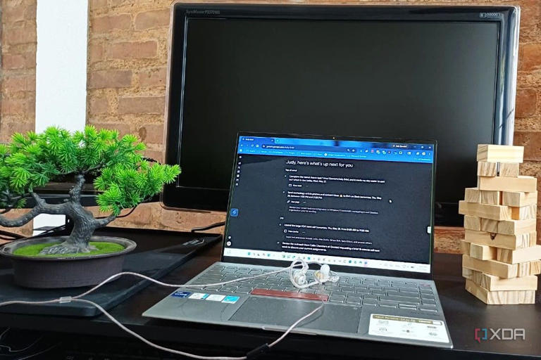 I tried Gemini's daily brief, and my morning app-hopping is over