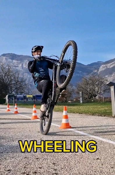 Wheeling and more du débutant au niveau pro progression